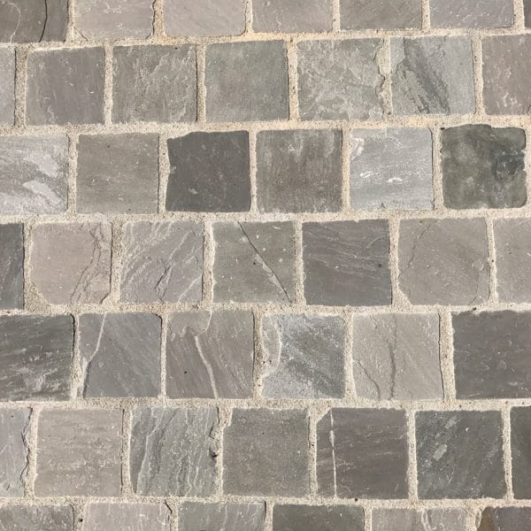 Pavés en pierre naturelle l Pour votre extérieur l Pierre et Parquet