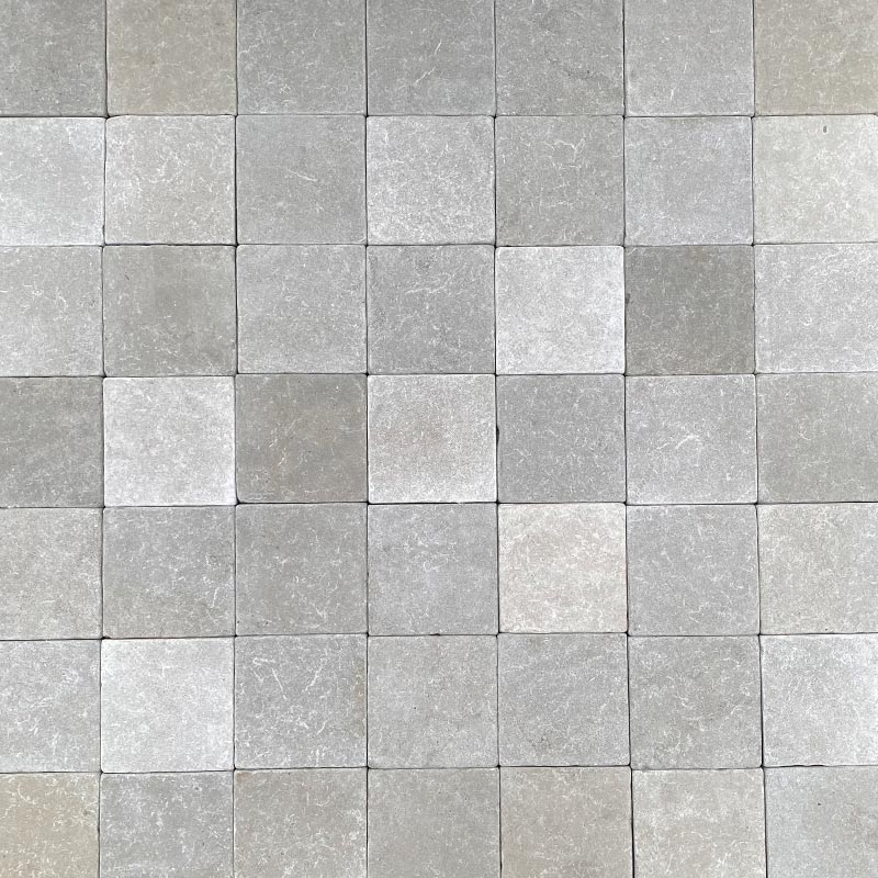 Pavés Mera gris vieilli l Pavés en pierre naturelle l Pierre et Parquet